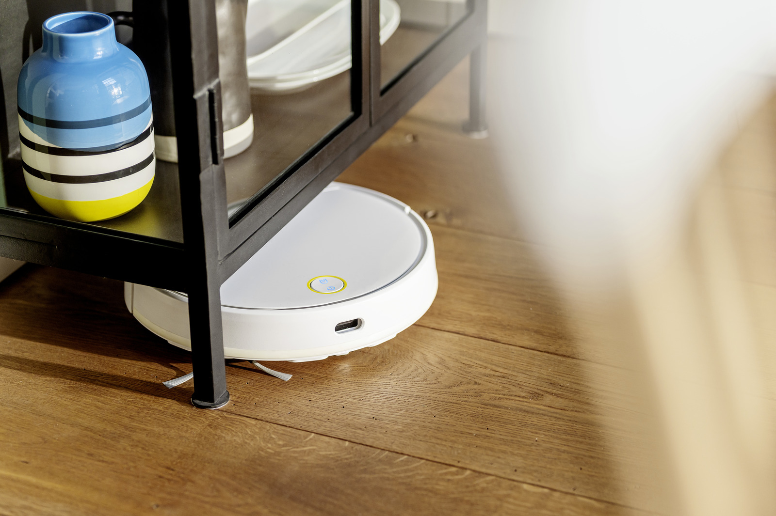 Karcher RCV 3 Robot Vacuum Cleaner | Kärcher Center Trafalgar